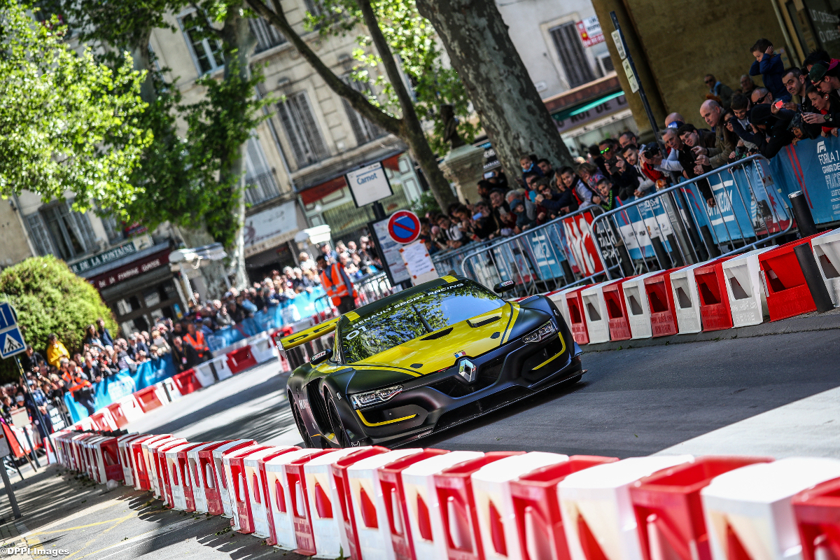 Le roadshow du Grand Prix de France F1 fait vibrer Salon-de-Provence