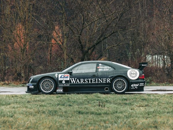 Une CLK DTM de 2000 aux enchères chez RM Sotheby's