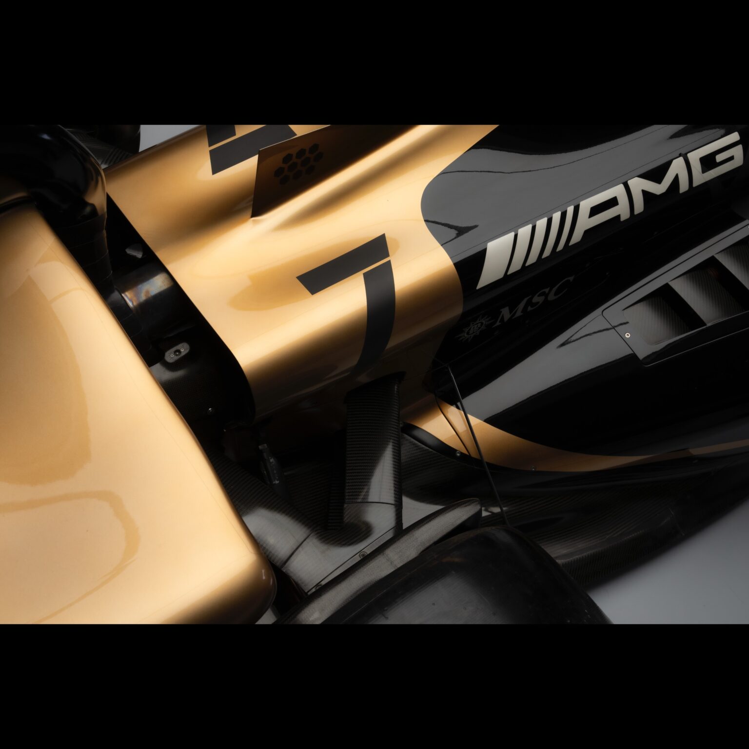 La monoplace "APXGP" du film de Brad Pitt sur la F1 se dévoile